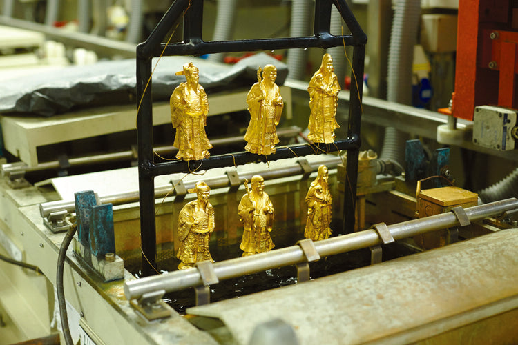 Handcrafting of RISIS Sculptures | RISIS